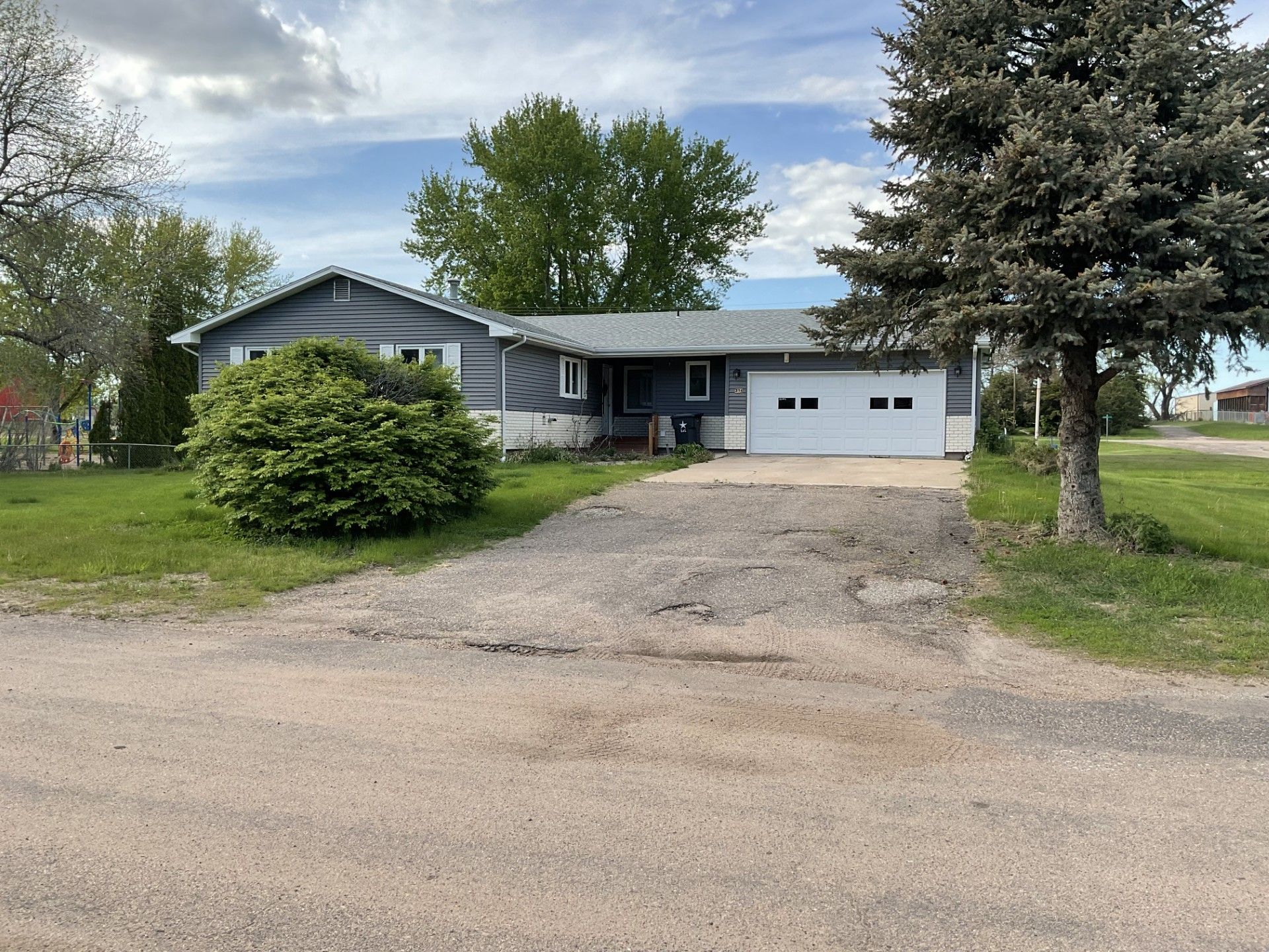 Sold - 314 Main Street, Bartlett, Nebraska | Cabin Realty & Ag Services, Inc.